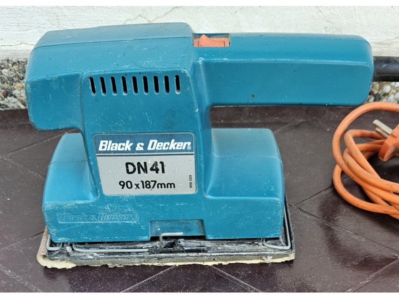 BLACK&DECKER ŠLAJFERICA