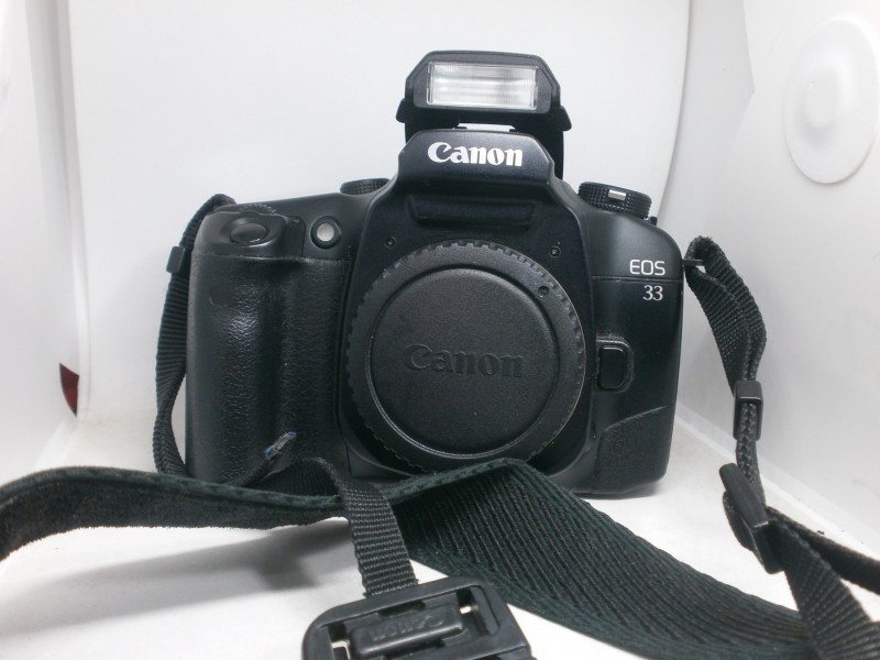 Canon EOS 33/ELAN 7 telo