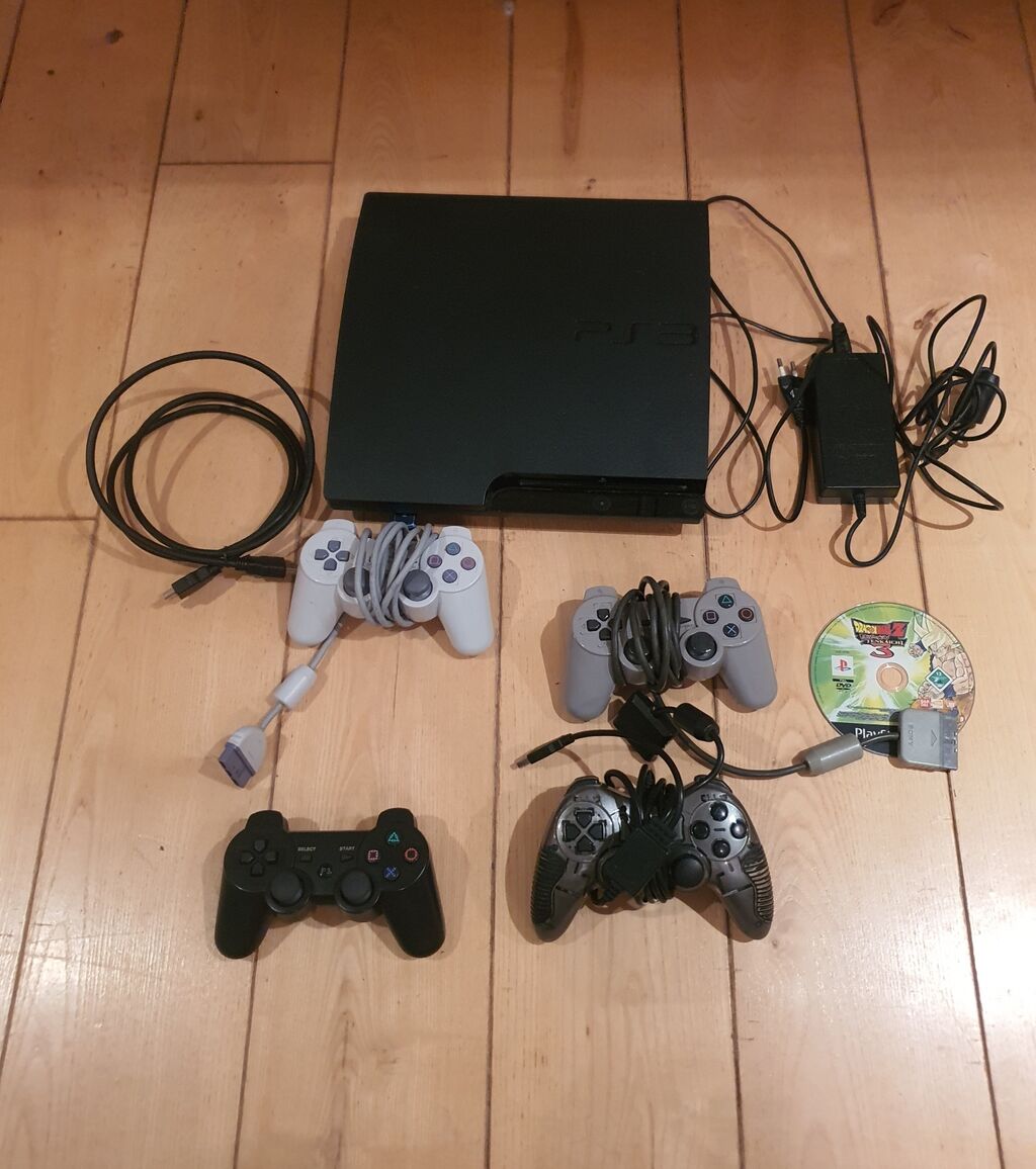 PS 3 Play Station 3 Slim čipovan 500 gb vrhunski 4 dzojstika