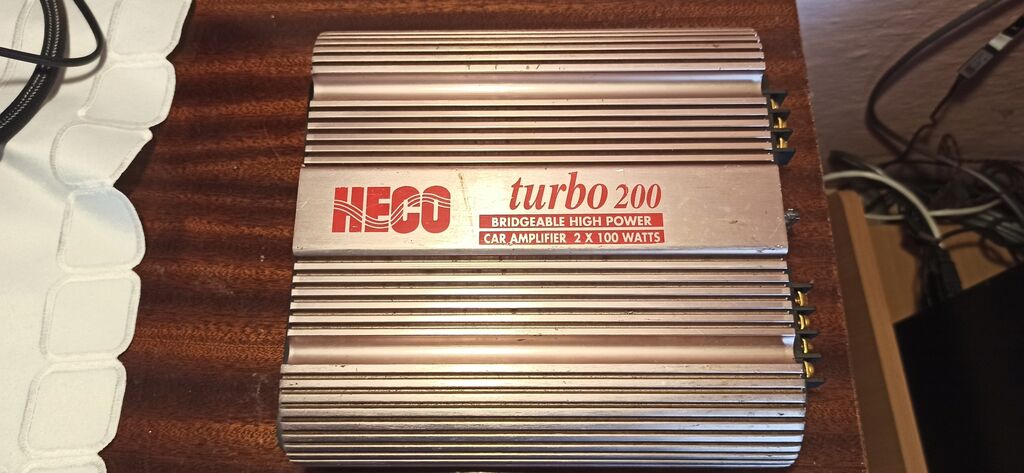 Pojačalo za auto HECO turbo 2x100