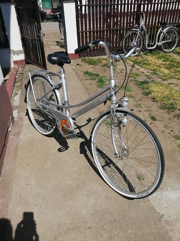 Aluminijski bicikli ispravan