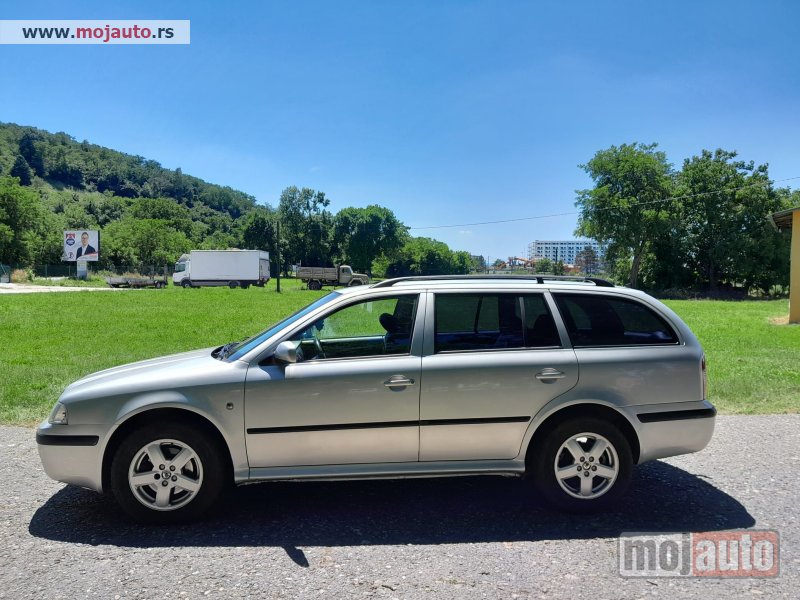 Škoda Octavia 1.9 TDI 4x4 ambiente