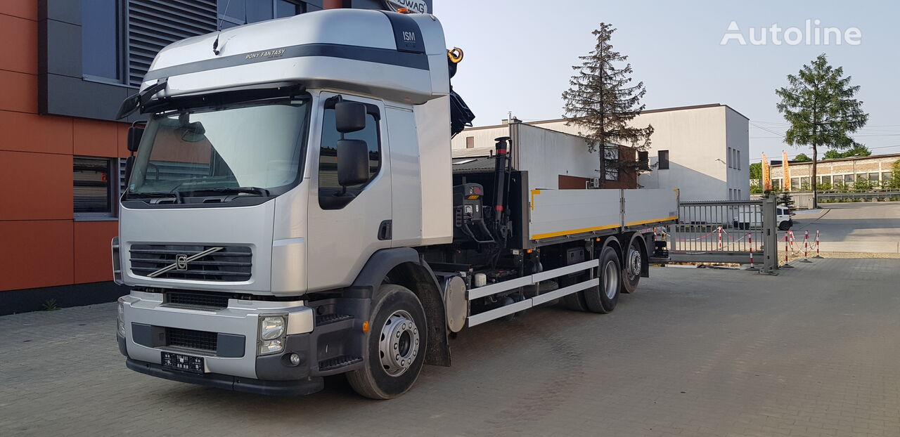 Volvo FE 300 6XR + HIAB 211 EP-2 HIDUO kamion s ravnom platformom