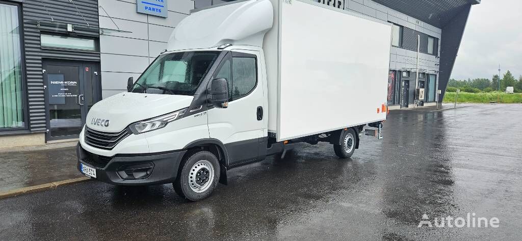 Novi IVECO Daily 35S18A8 kamion furgon < 3.5t