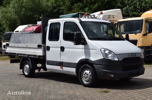 IVECO Daily 35S17 kamion s ravnom platformom < 3.5t