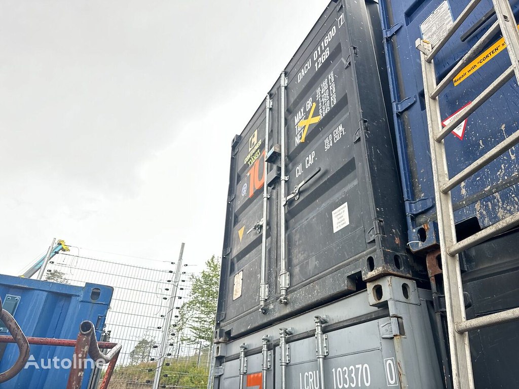 Prodaje se Container 10 fot, isolerad säljes via auktion kontejner 10 stopa na aukciji