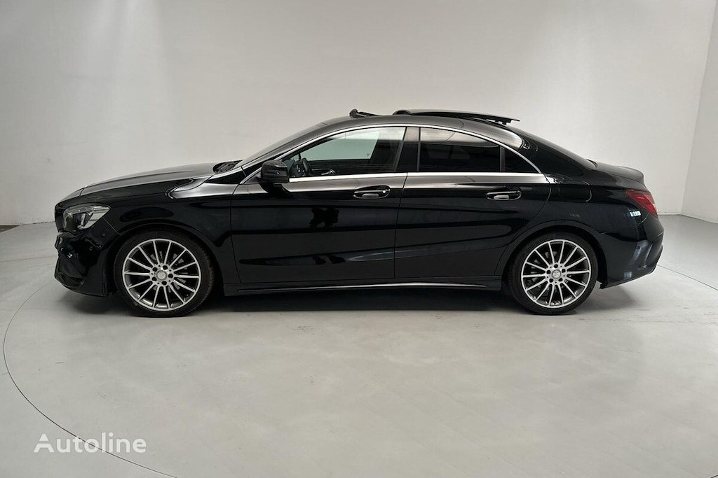 Prodaje se Mercedes-Benz CLA sedan na aukciji