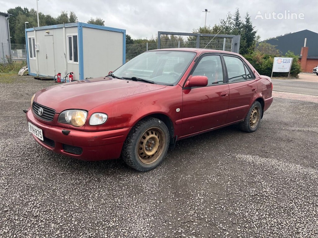 Toyota Corolla 1.6 manual sedan