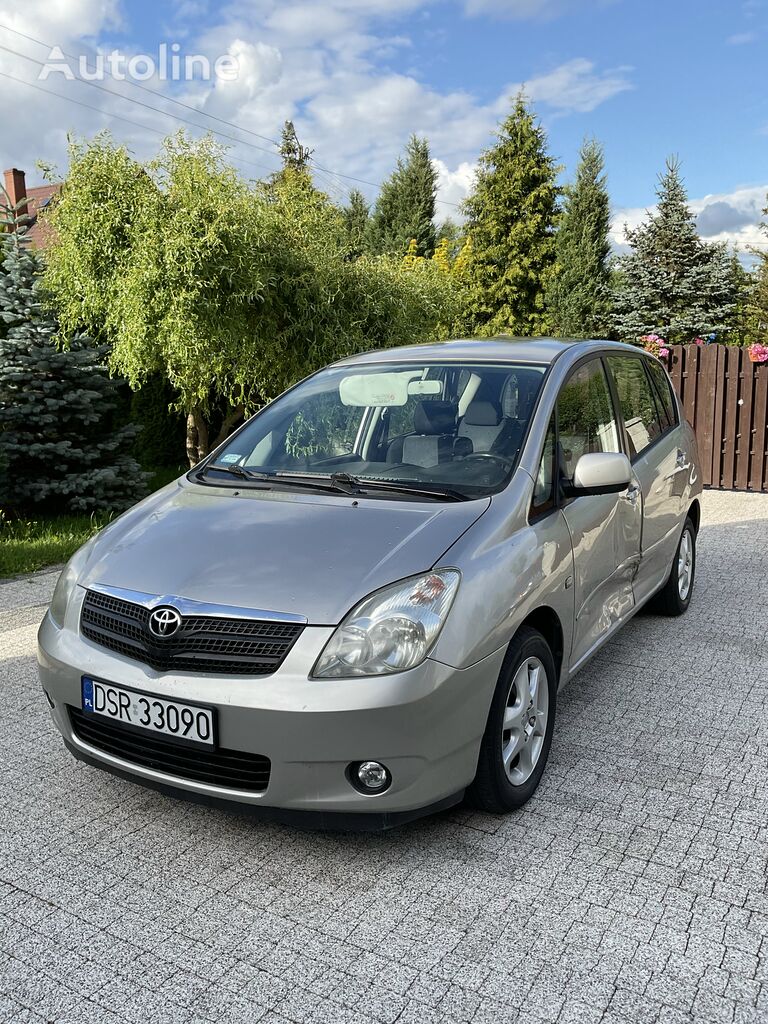 Toyota Corolla 1.6 VERSO hečbek