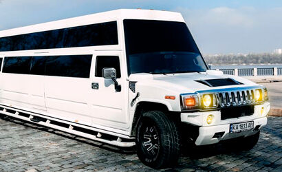 Hummer MEGA limuzina