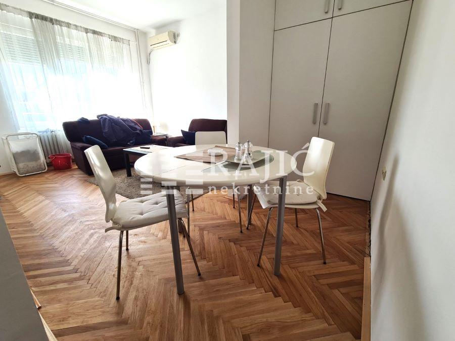 Centar(Skupština),45m2,2.0+terasa #4047 900 €