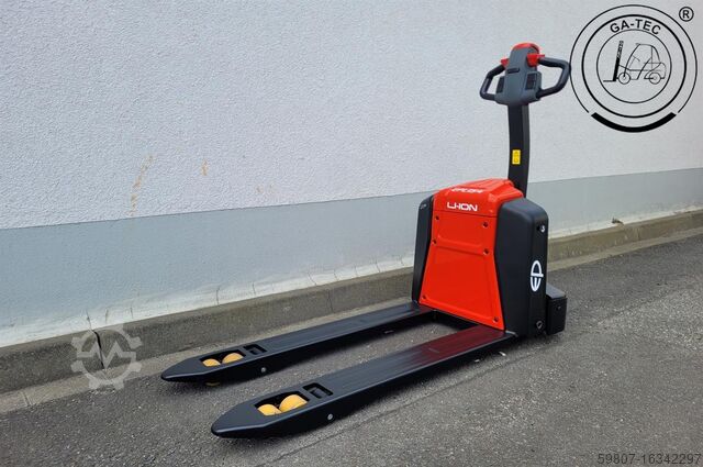 Kamioni sa paletama
EP Equipment EPL154