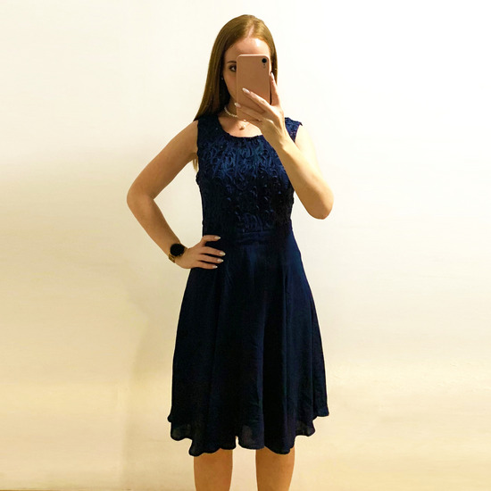 693. Orsay teget svecana haljina A kroja