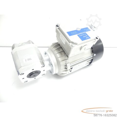 Rexroth Motor
Rexroth MNR: 3 842 547 992 Motor 3842548306 SN:B15377241 + Aufsteckgetriebe