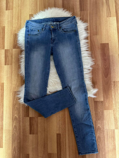 H&M DENIM skinny farmerice