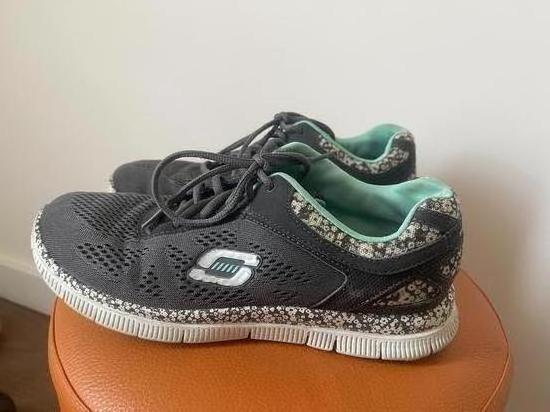 Skechers patike za trening/šetnju 39