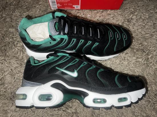 NIKE Tn Air Max Plus GS br.38,5 NOVO