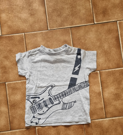 C&A gitara majica