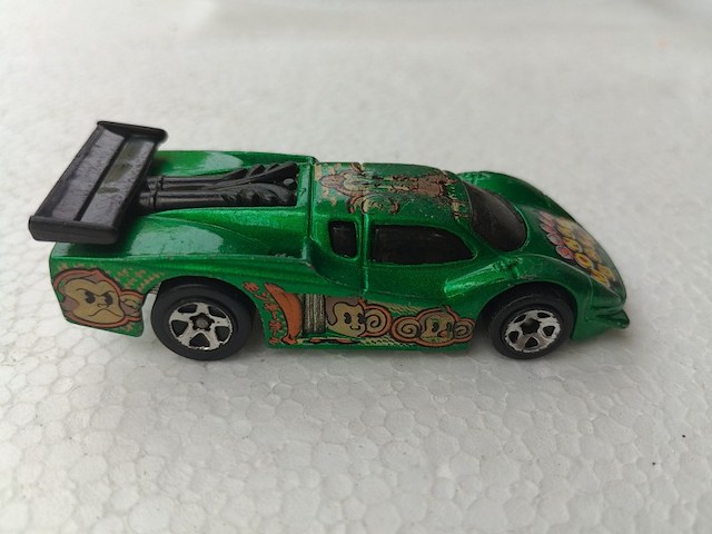 HOT WHEELS -AUTO..1988. GODINA