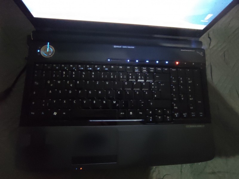 Acer Aspire 8530g laptop