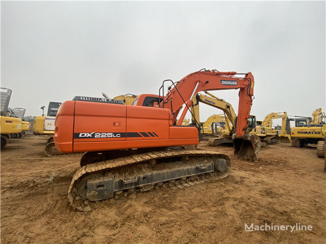 Doosan DX225 DH225 DX300 DX220 DX140 bager guseničar