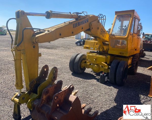 Liebherr 901 bager točkaš po rezervnim delovima
