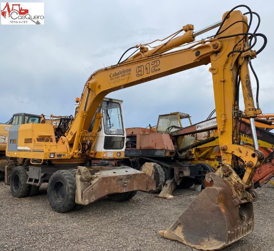 Liebherr A912 bager točkaš po rezervnim delovima