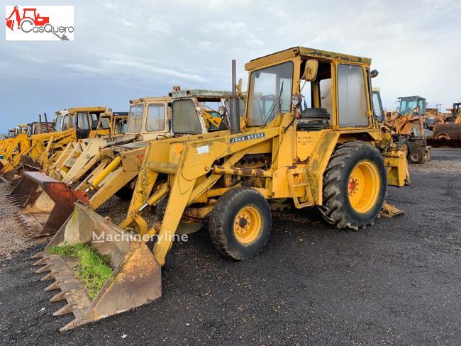 John Deere 410 bager-utovarivač po rezervnim delovima