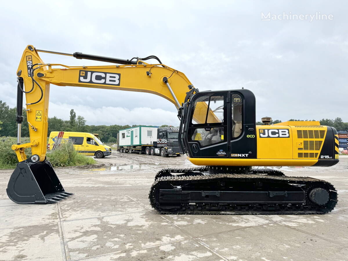 Novi JCB 215LC bager guseničar