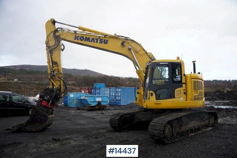 Komatsu PC228USLC-10 bager guseničar