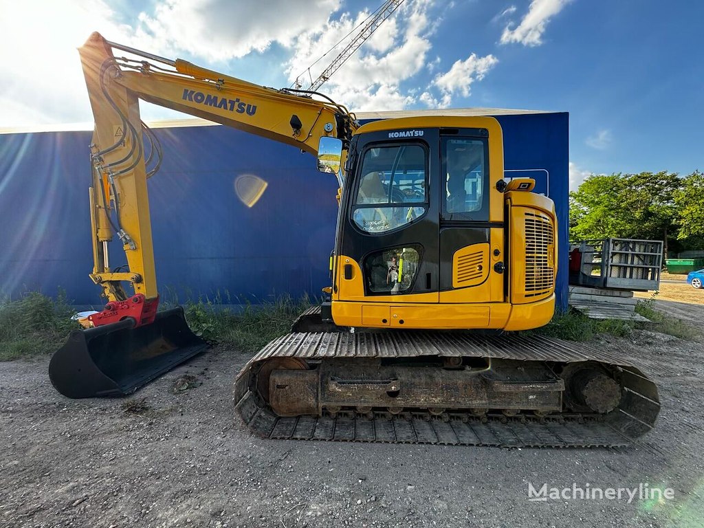 Komatsu PC138US-11 bager guseničar