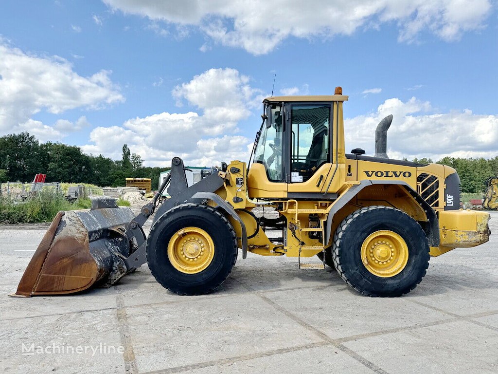 Volvo L90F prednji utovarivač