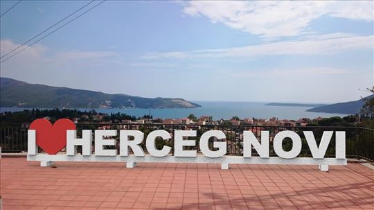 Crna Gora, Herceg Novi, soba