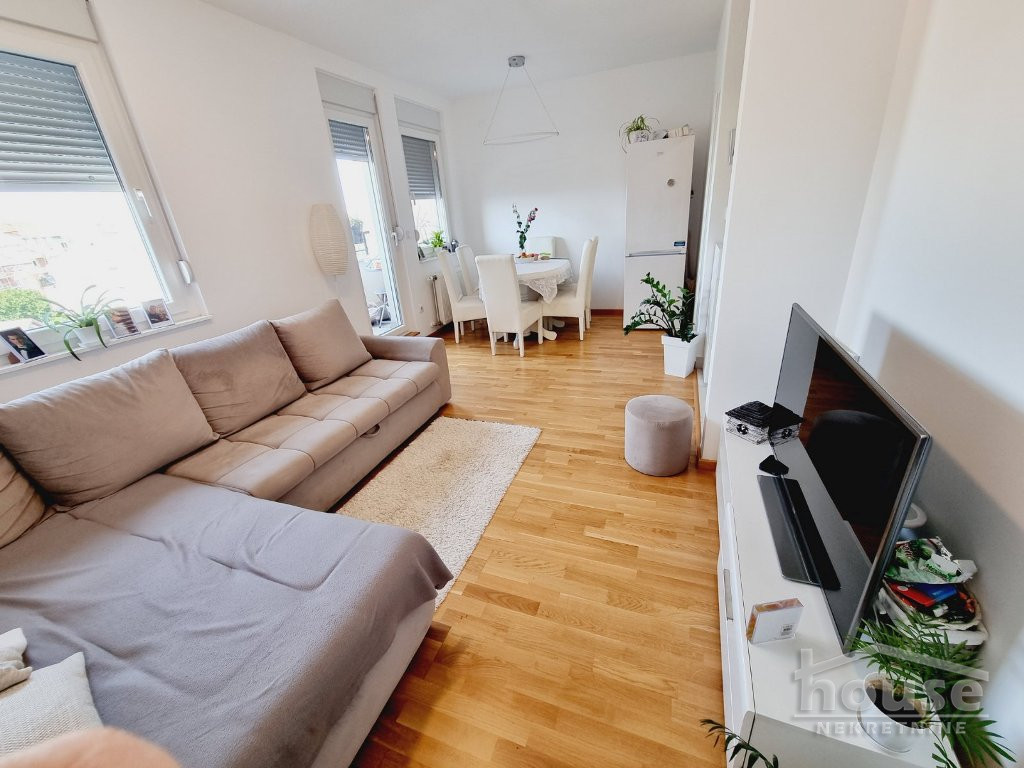 Stan,NOVI SAD,BULEVAR PATRIJARHA PAVLA 83m2,169950€ , ID: 1061821