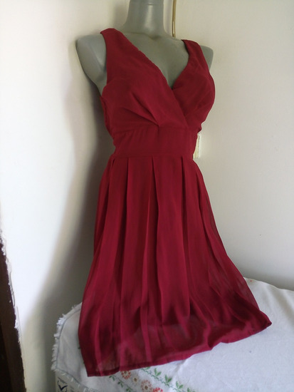 Orsay bordo haljina sa falticama S
