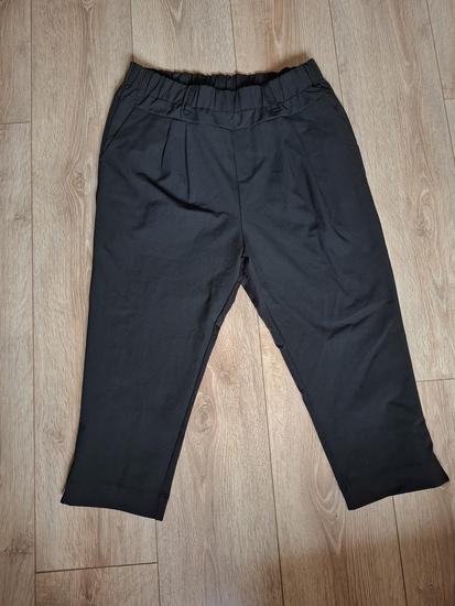 3/4 svecanije duboke pantalone 38