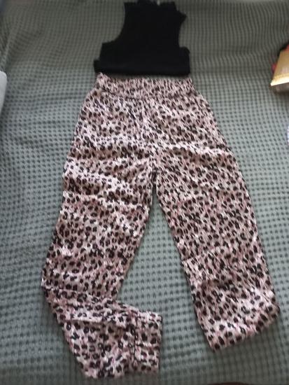 Zara animal print satenske pantalone