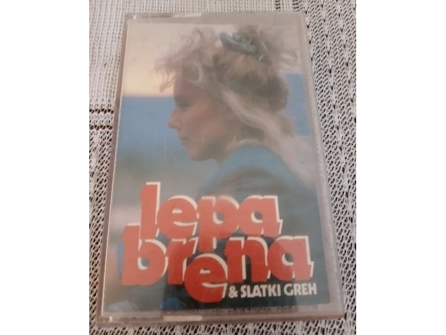 Lepa Brena - Četiri godine