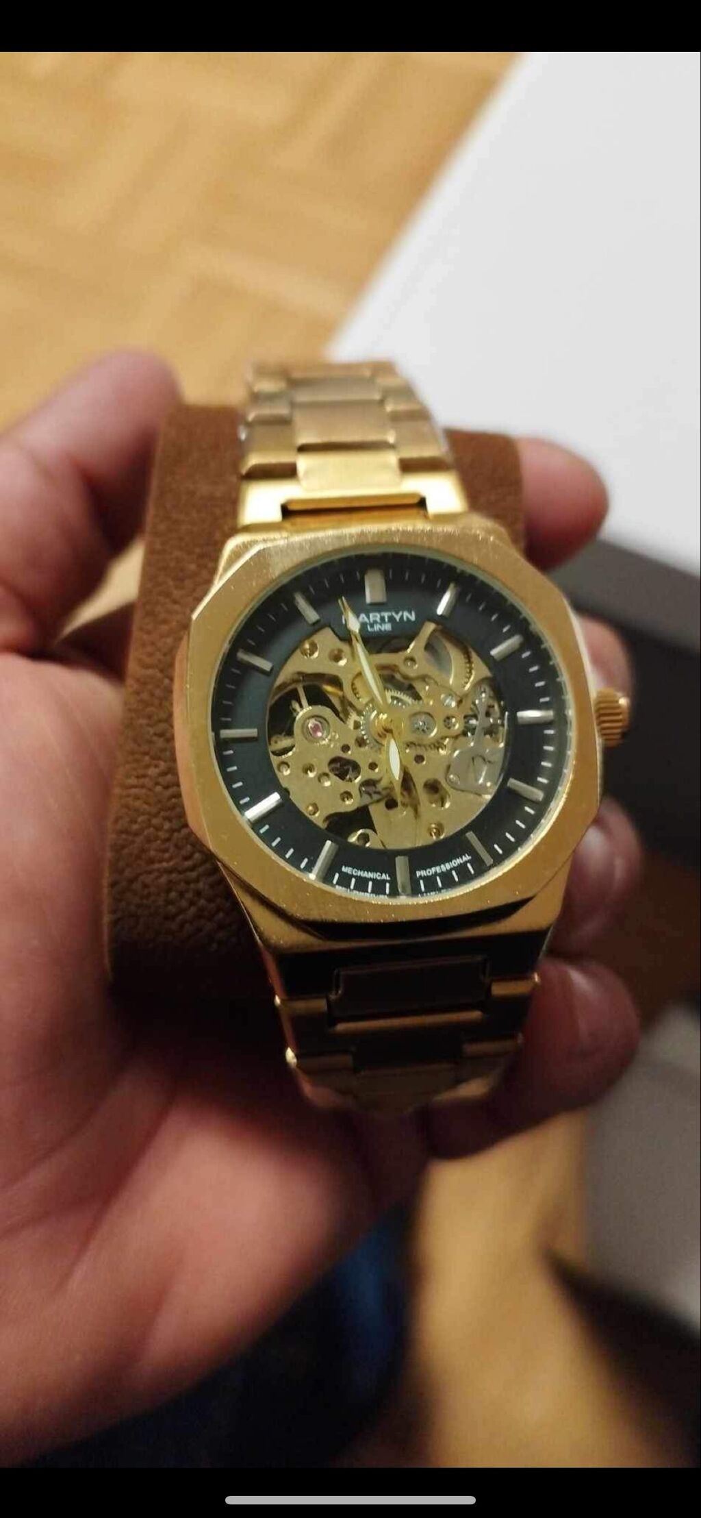 Sva 3 500€ cena nije fixna satovi su original