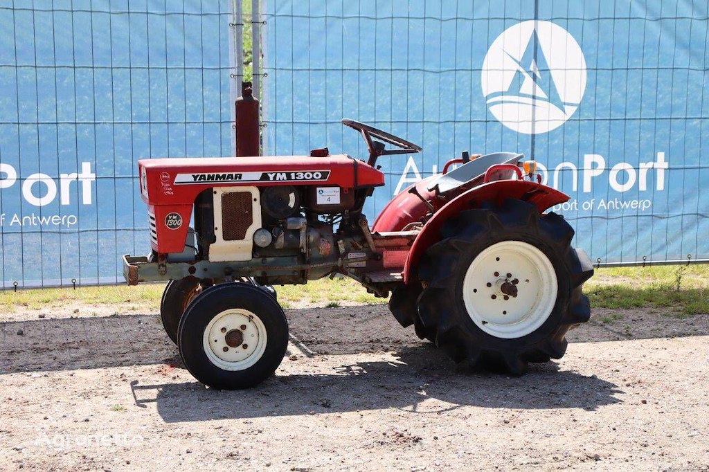 Prodaje se Yanmar YM1300 traktor točkaš na aukciji