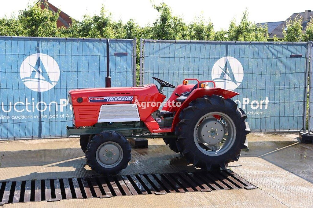 Prodaje se Yanmar YM2420D traktor točkaš na aukciji