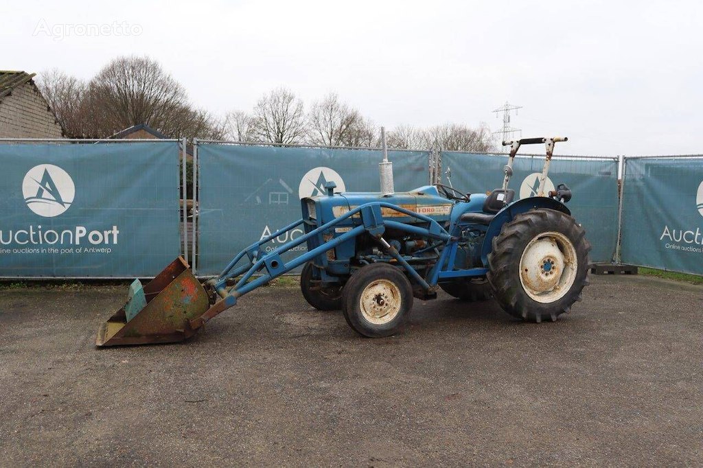 Prodaje se Super Dexta traktor točkaš na aukciji