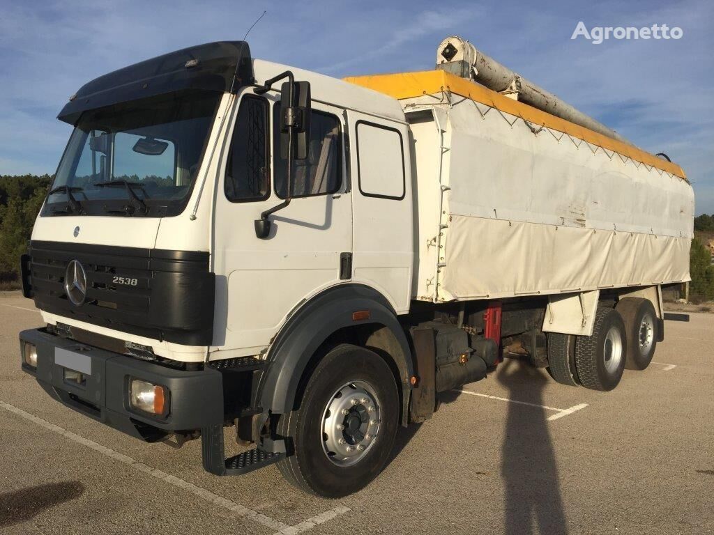 Mercedes-Benz 2538 teretna kolica za žitarice