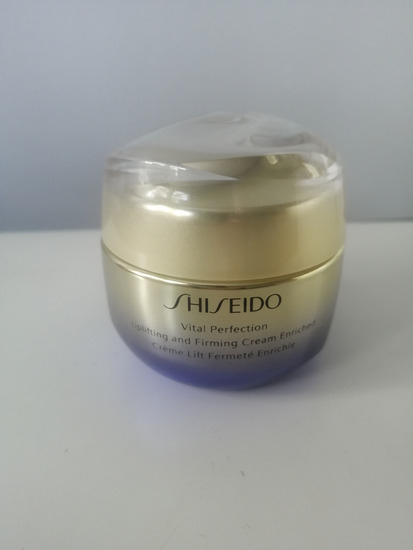 SHISEIDO Uplifting And Firming Cream Enriched