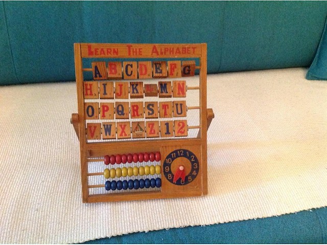 Learn the alphabet, Abacus i sat