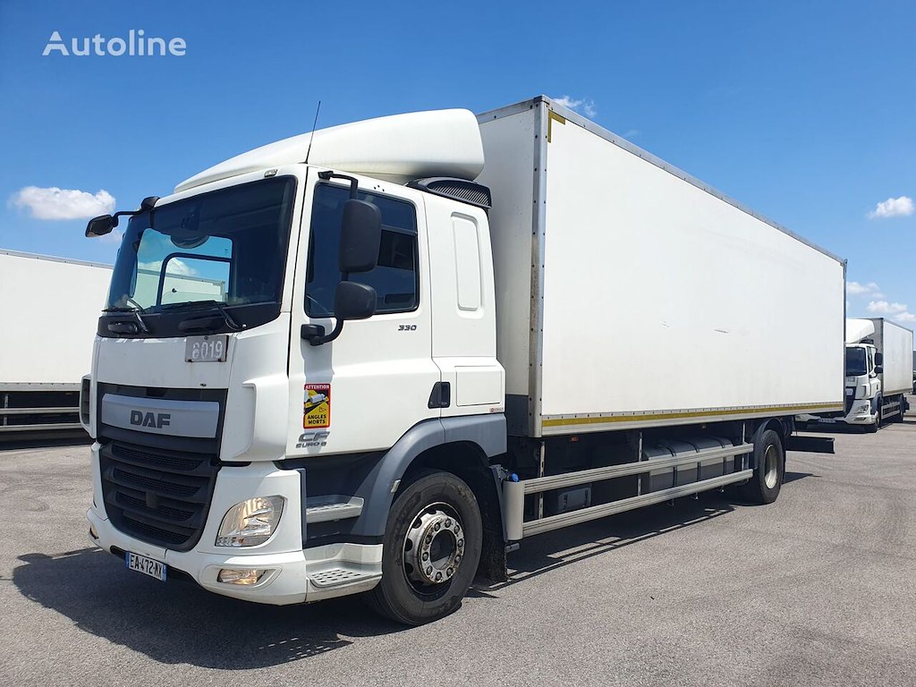 DAF CF 330 kamion furgon