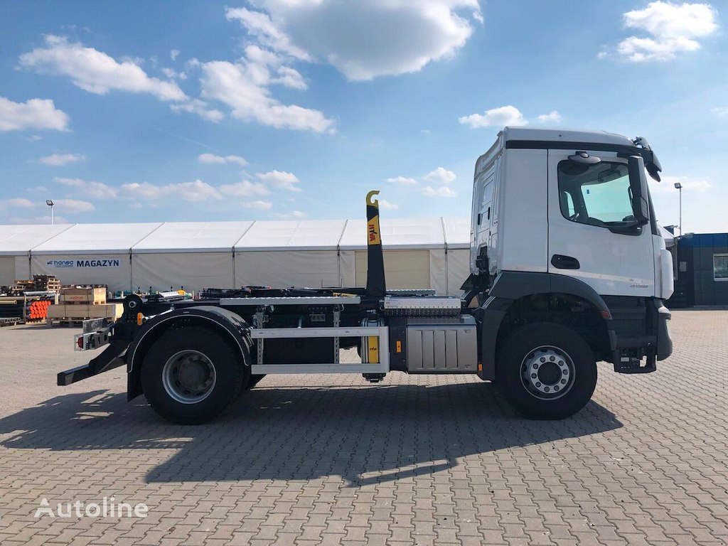 Novi Mercedes-Benz AROCS 2136 kamion rol kiper