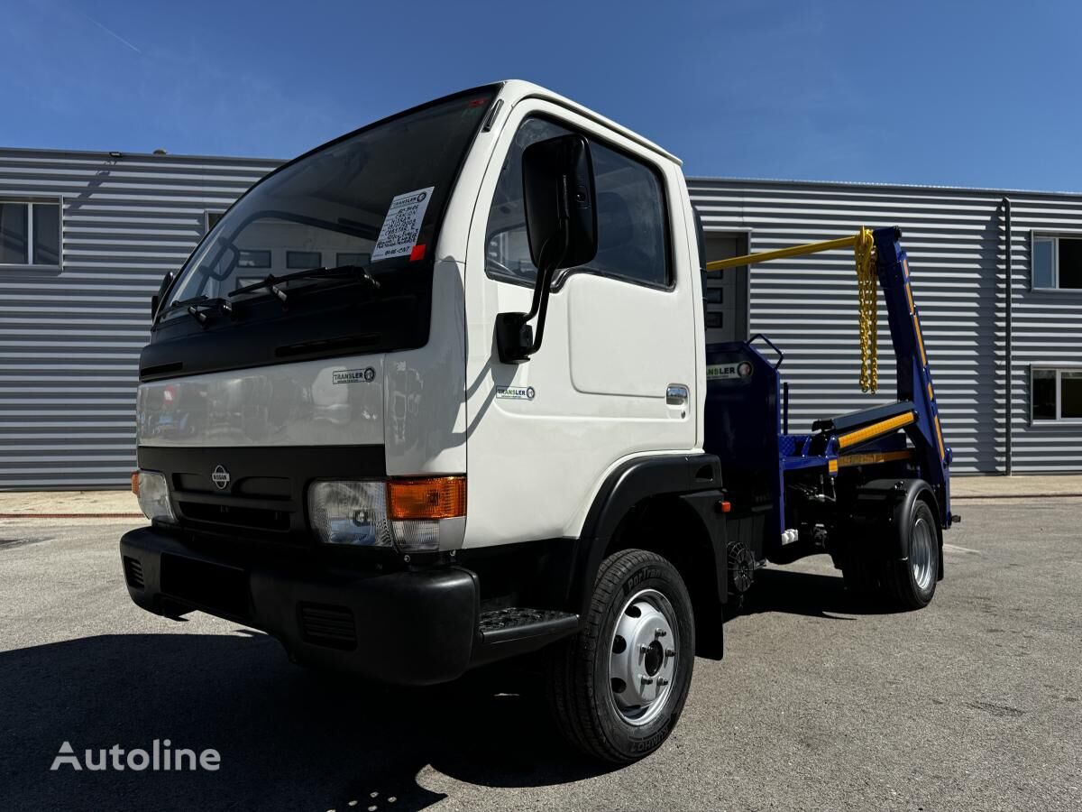 Nissan Cabstar E kamion autopodizač kontejnera