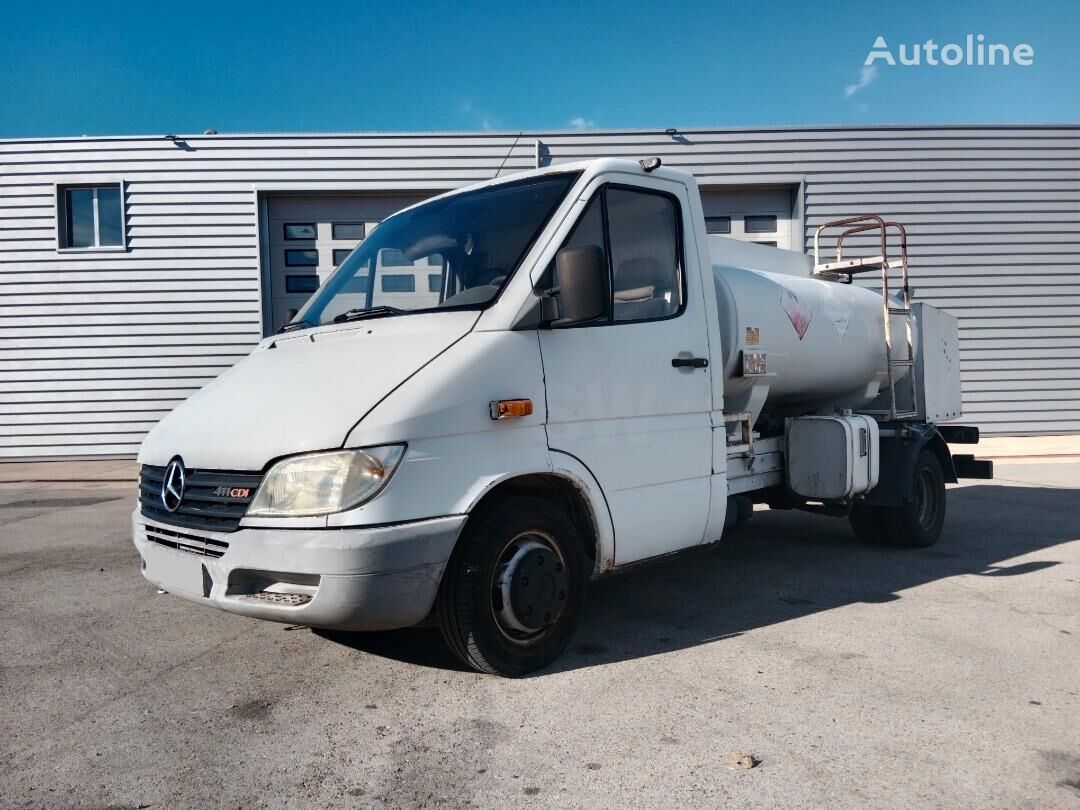 Mercedes-Benz Sprinter autocisterna za gorivo