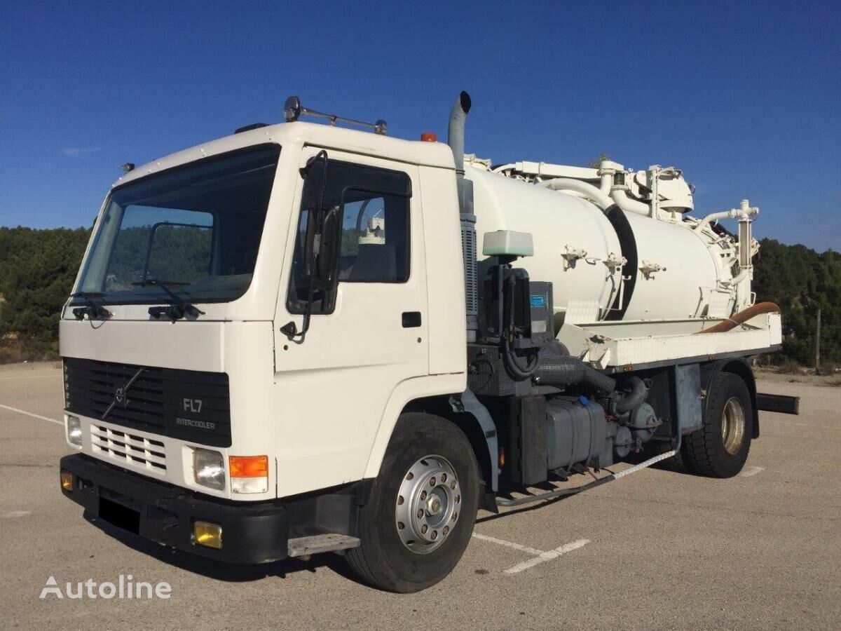 Volvo FL7 240 autocisterna za gorivo